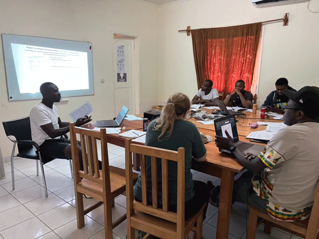 UNO Biology Professor Nicola Anthony Helps Train Conservation ...